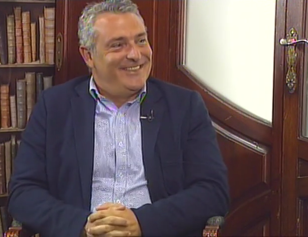 Café con Alejandro Parodi - 12tv.es