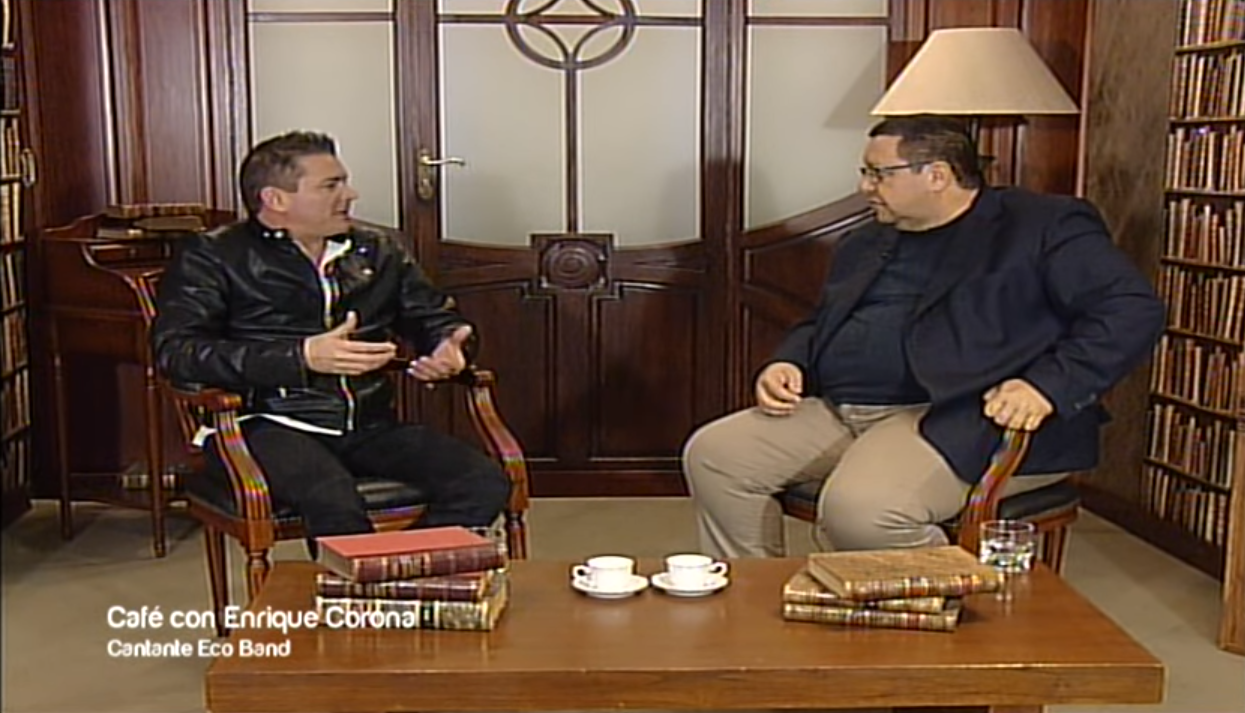 Cafe con... Enrique Corona, cantante de la Ecoband - 12tv.es